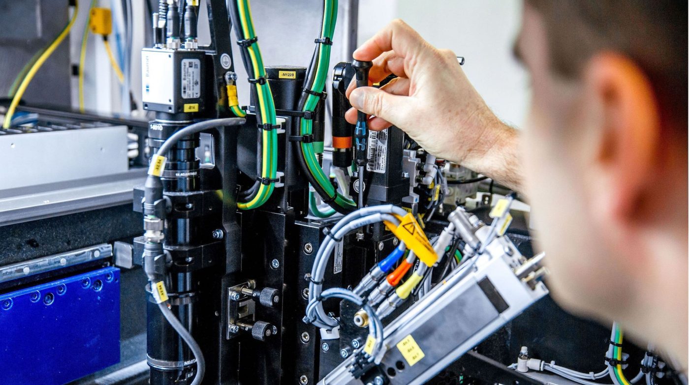 Mechatronics assembly - VT Mechatronics